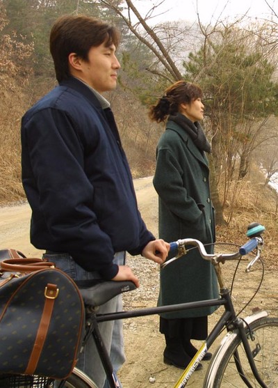 봄 (2002) - When Spring Comes | 드라마 영화 | 이종언 감독 | UDANAX 영화정보